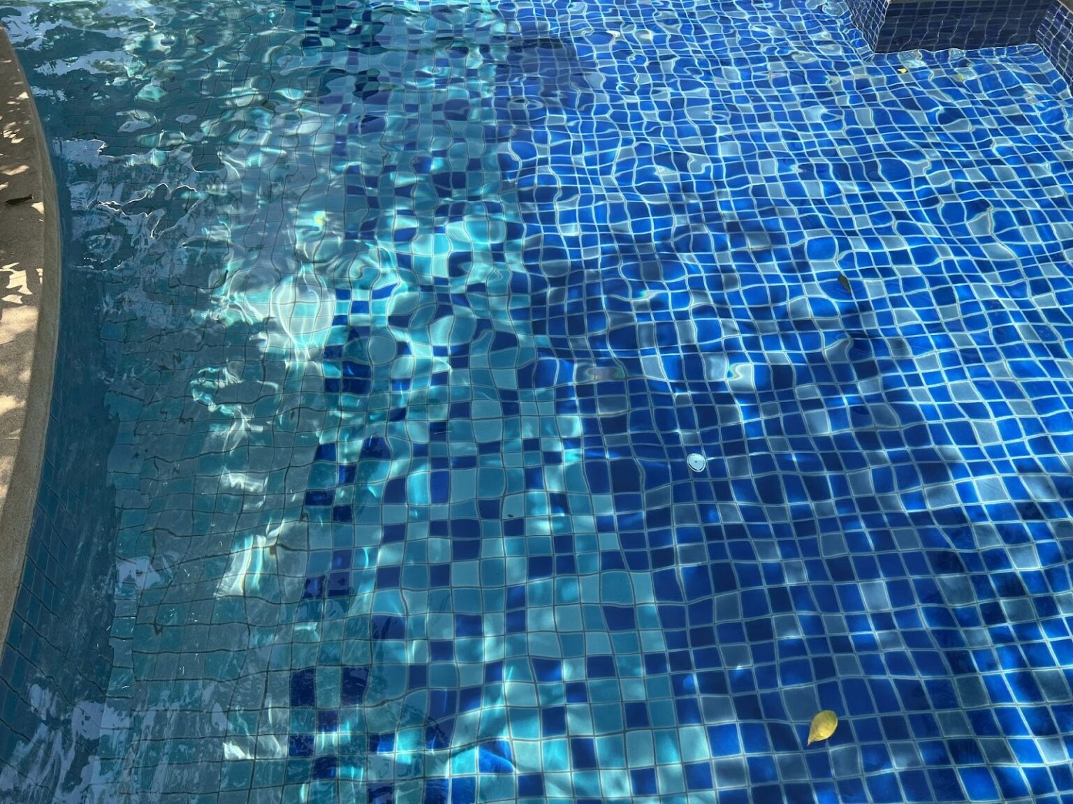 Guide to Pool Tiles: Types, Benefits, and Maintenance